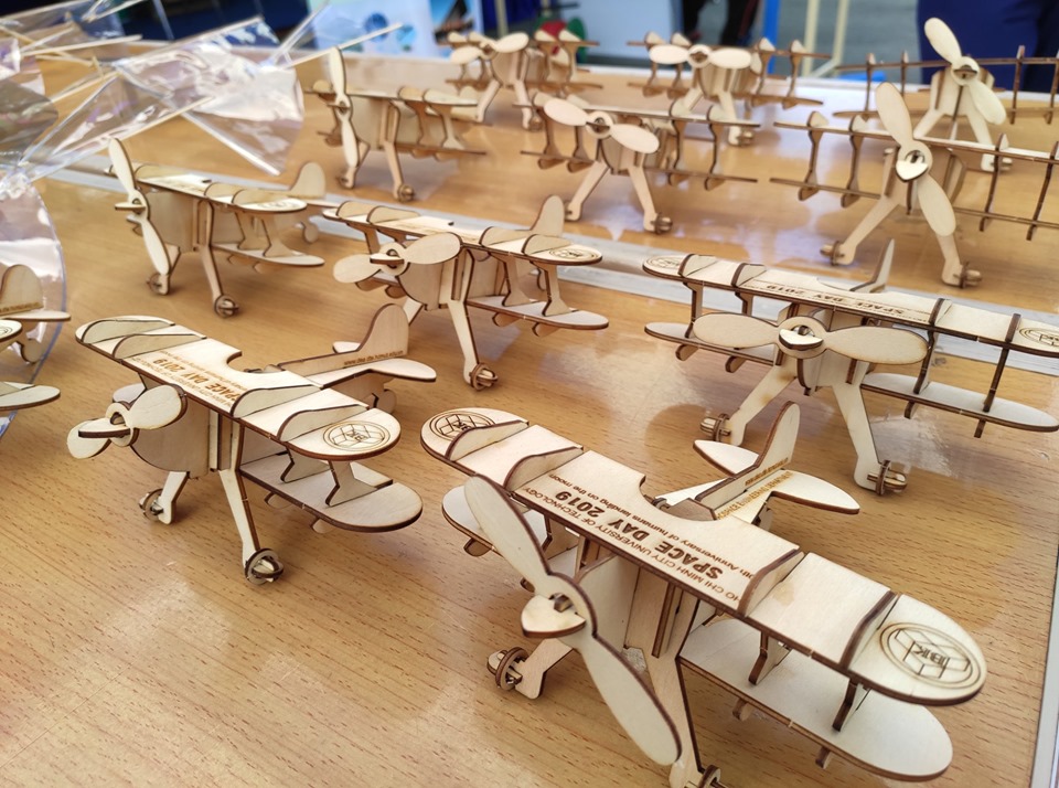 Nguyên TGĐ NASA dự ngày hội vũ trụ Space day 2019 - BK-IMP ...